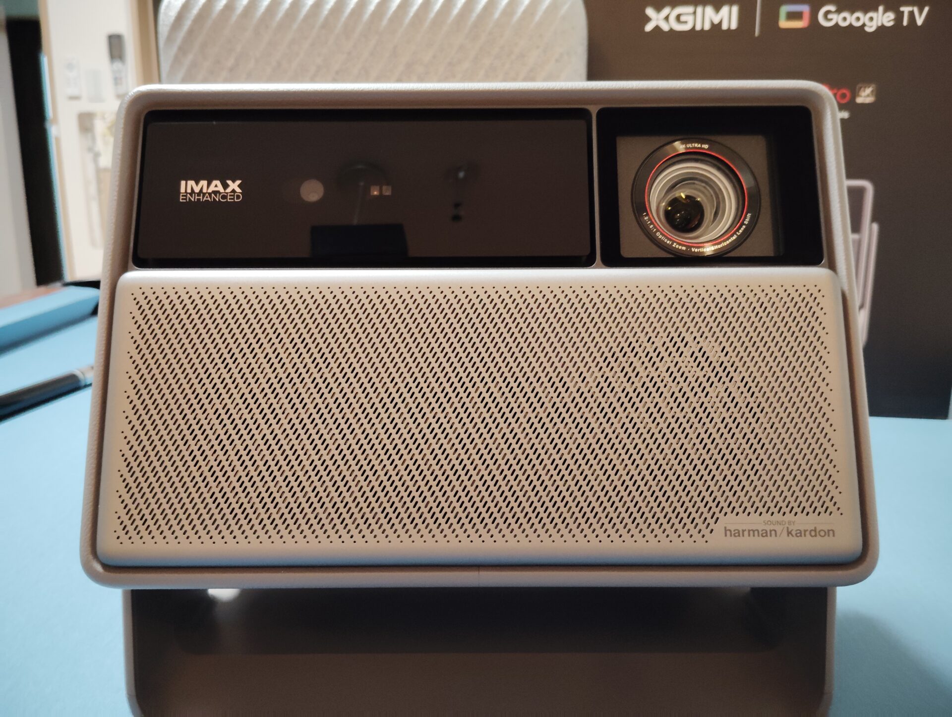 プロジェクターの最終系【XGIMI HORIZON 20 Pro】 高輝度・映画（IMAX ENHANCED）・ゲーム（超低遅延）などすべて ...